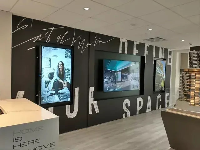 How to use both digital signage and print to create effective campaigns ...